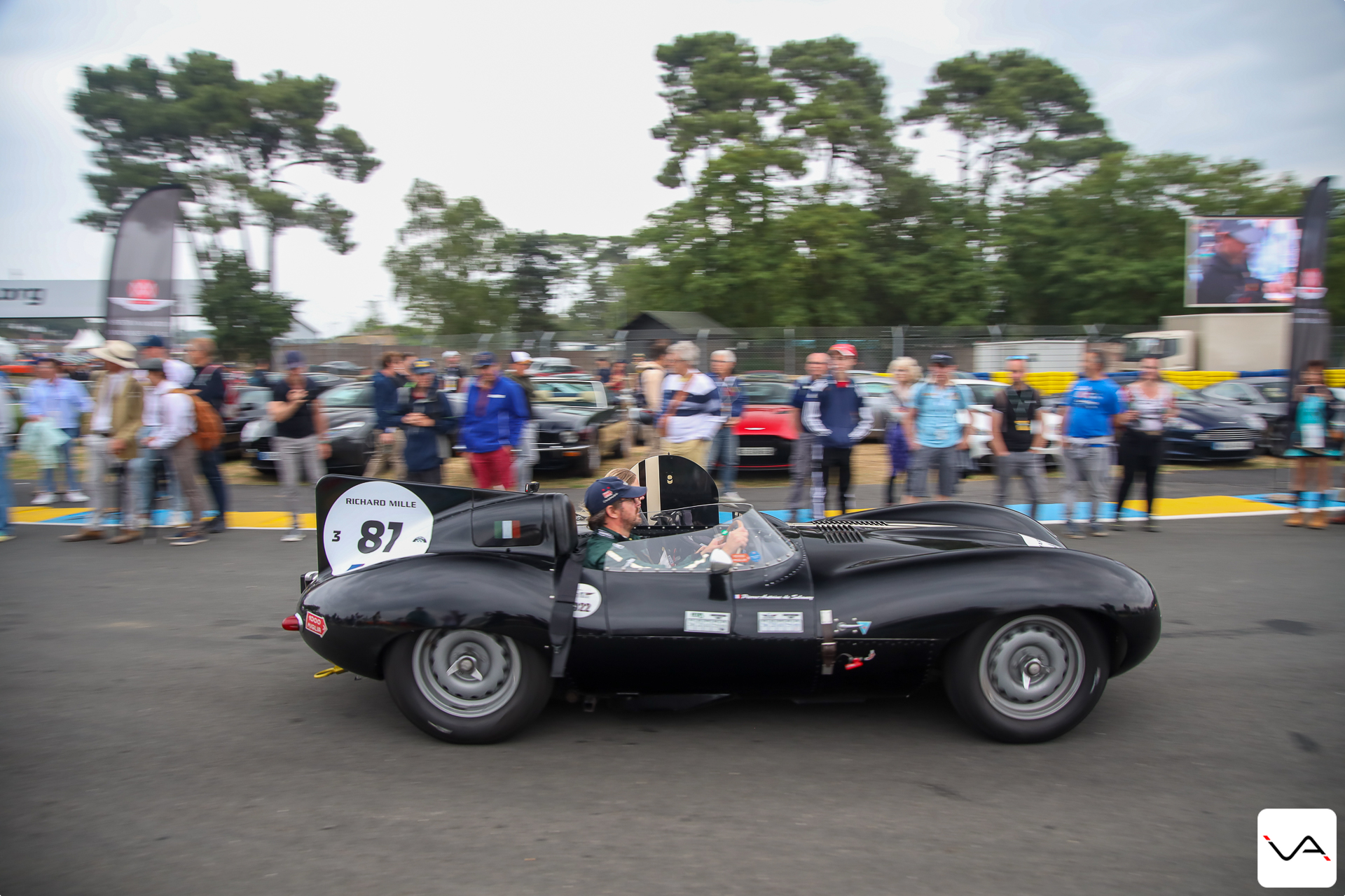 Galerie Le Mans Classic 3/4 : ambiance et paddocks - Virages Auto