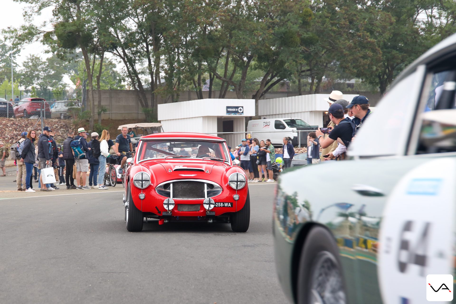 Galerie Le Mans Classic 3/4 : ambiance et paddocks - Virages Auto