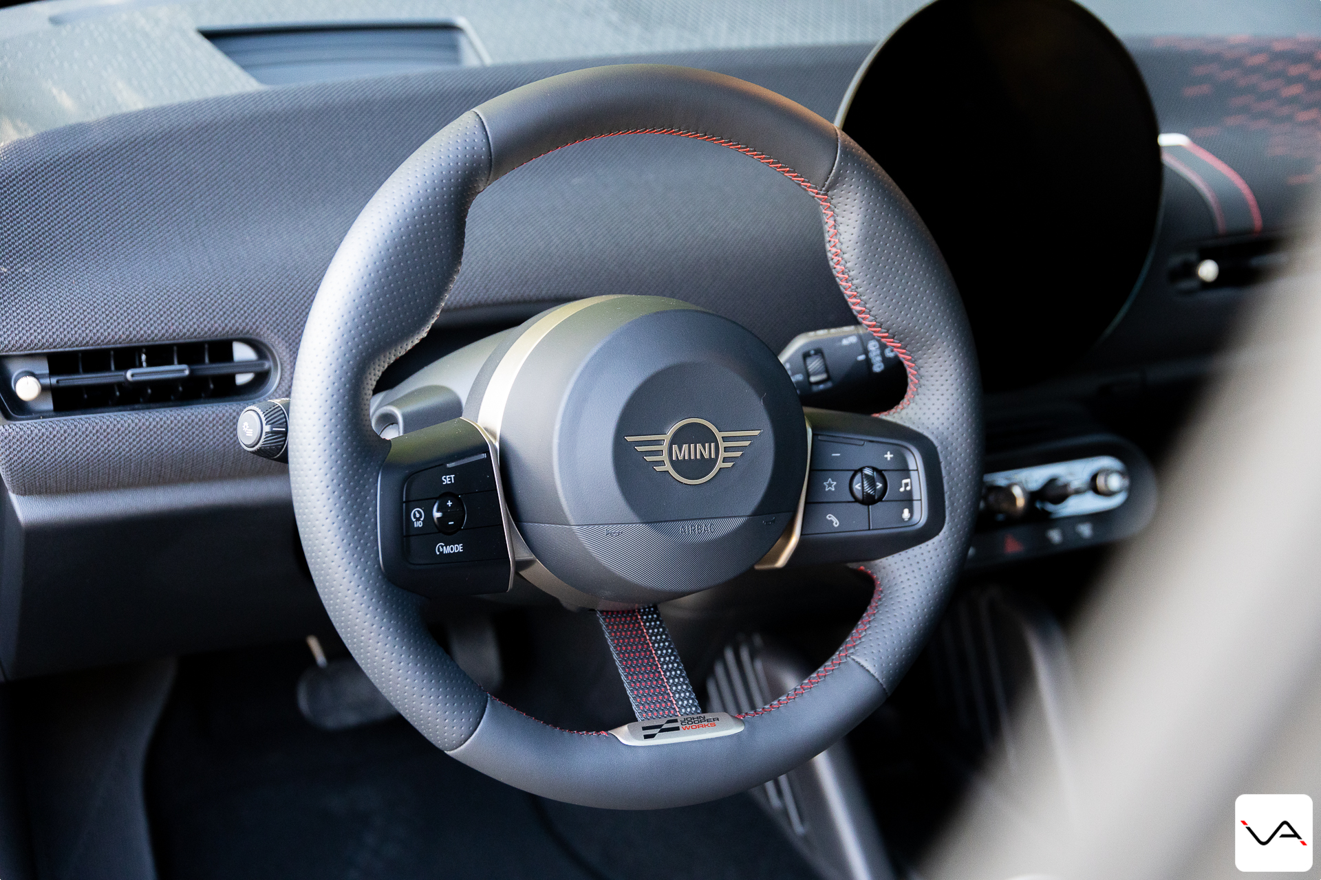 Essai Mini Cooper SE finition JCW : elle a tout d'une grande ...