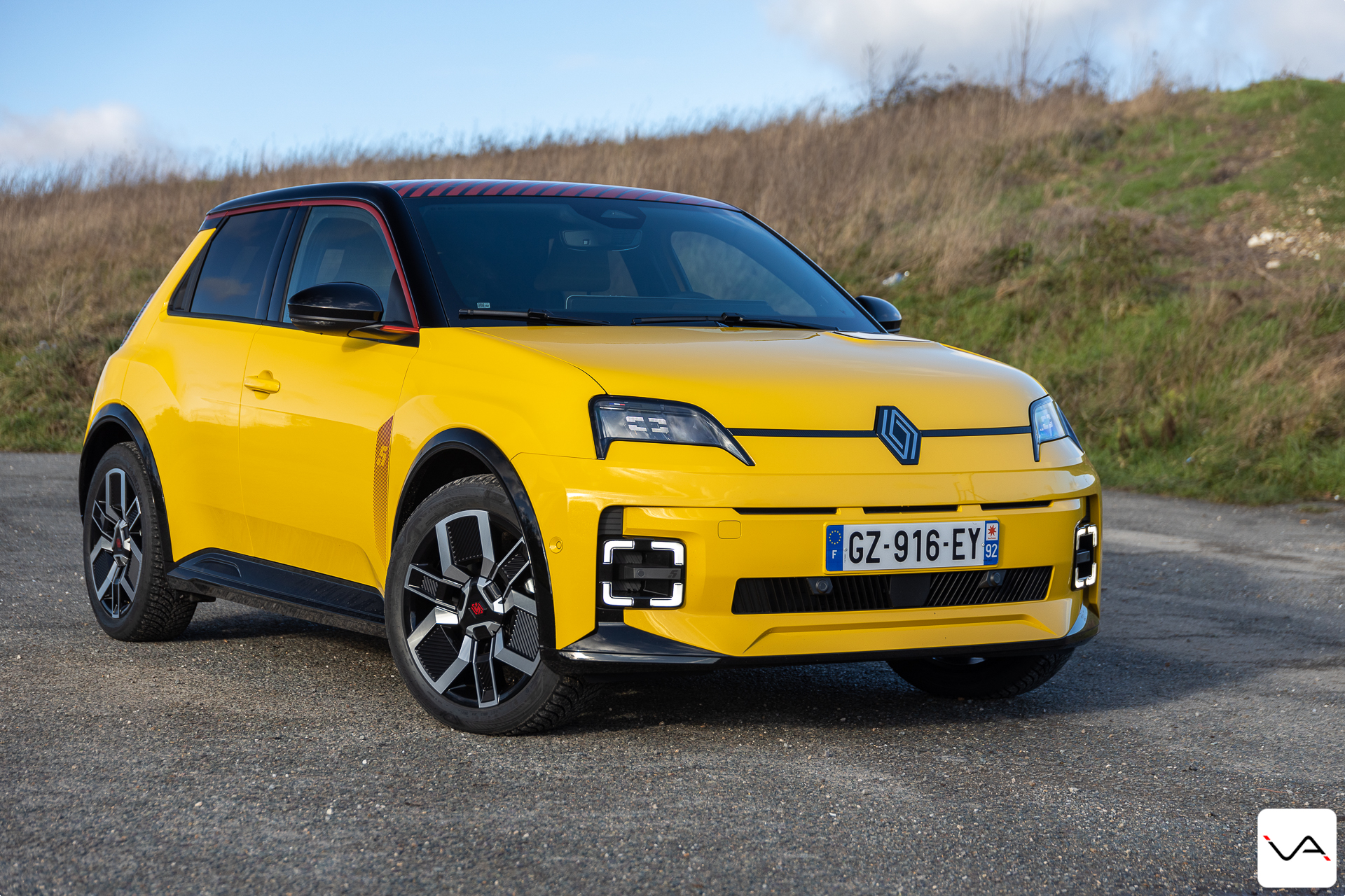 Essai Renault 5 E-Tech : le retour de l'icone Pop ! - Virages Auto
