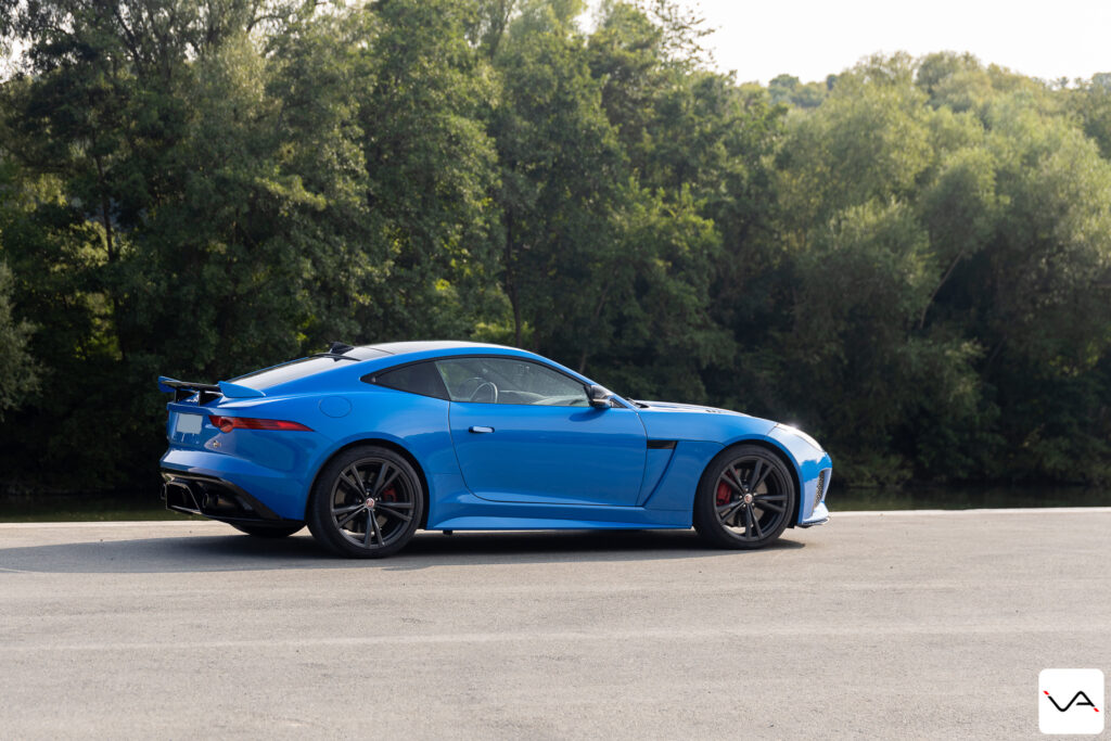 Essai Jaguar F-Type SVR : le meilleur du grand tourisme ? - Virages Auto